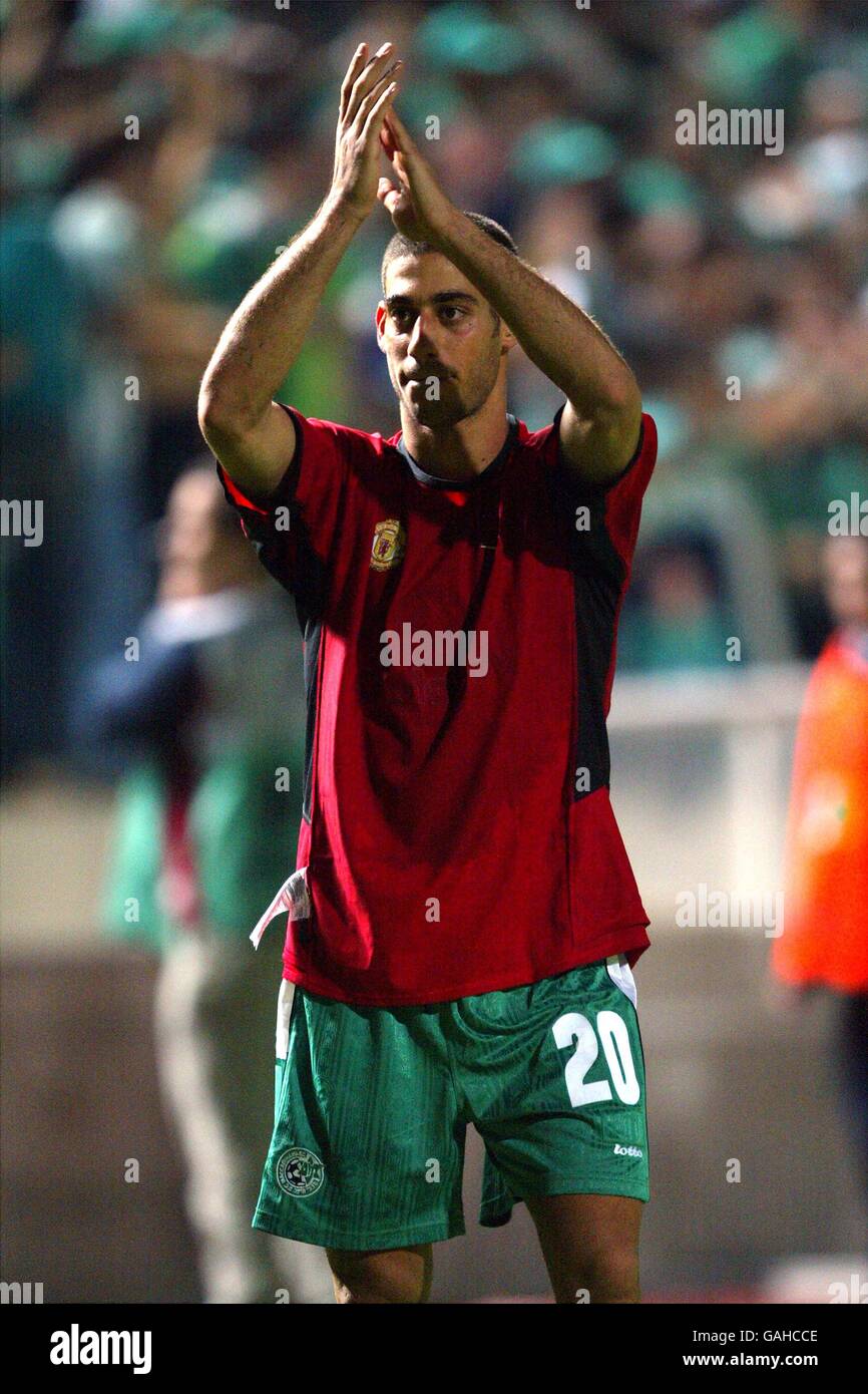 Yaniv hi-res stock photography and images - Alamy