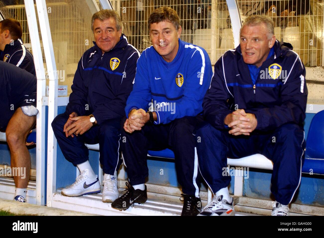 Leeds united manager in the dugout hi-res stock photography and images ...