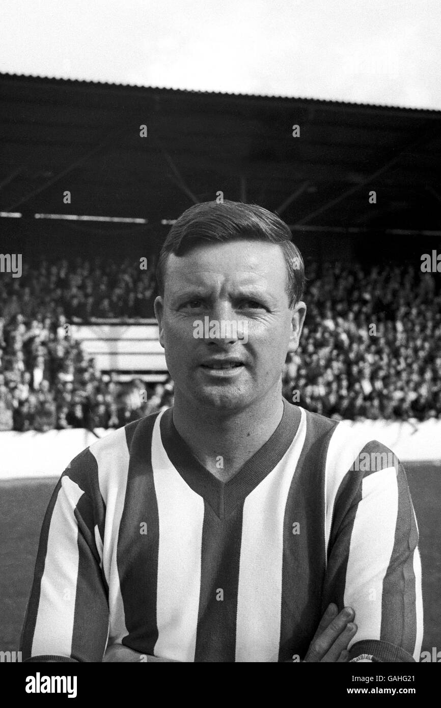 Len allchurch hi-res stock photography and images - Alamy