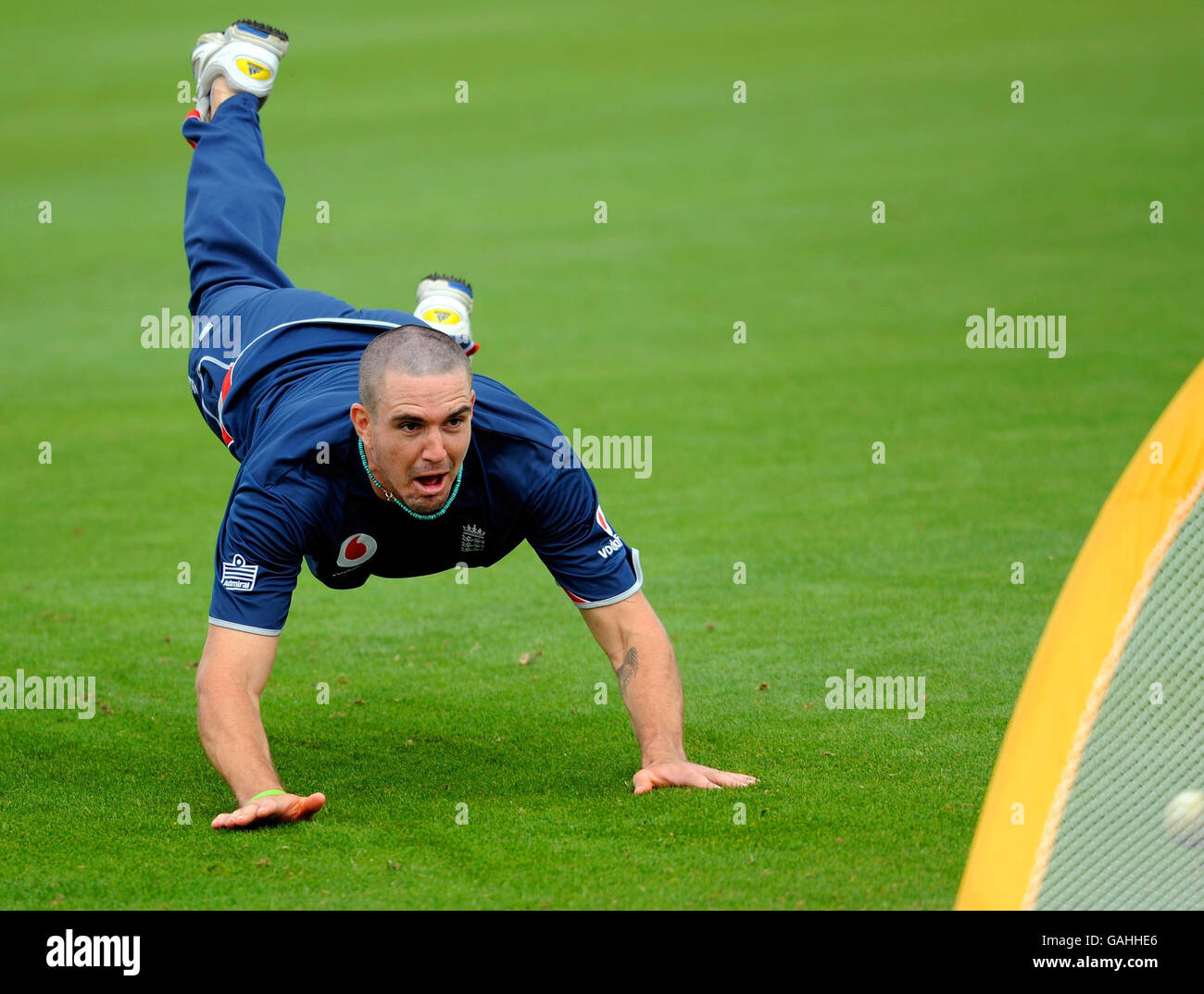 Cricket - England practice- Lincoln University. England's Kevin Pietersen during fielding ...