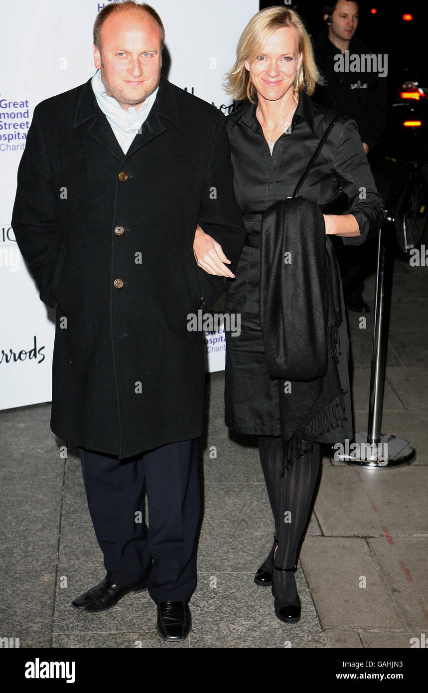 Hermione norris kiss hi-res stock photography and images - Alamy