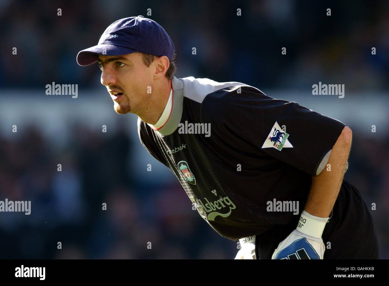 Jerzy dudek the liverpool goalkeeper hi-res stock photography and ...