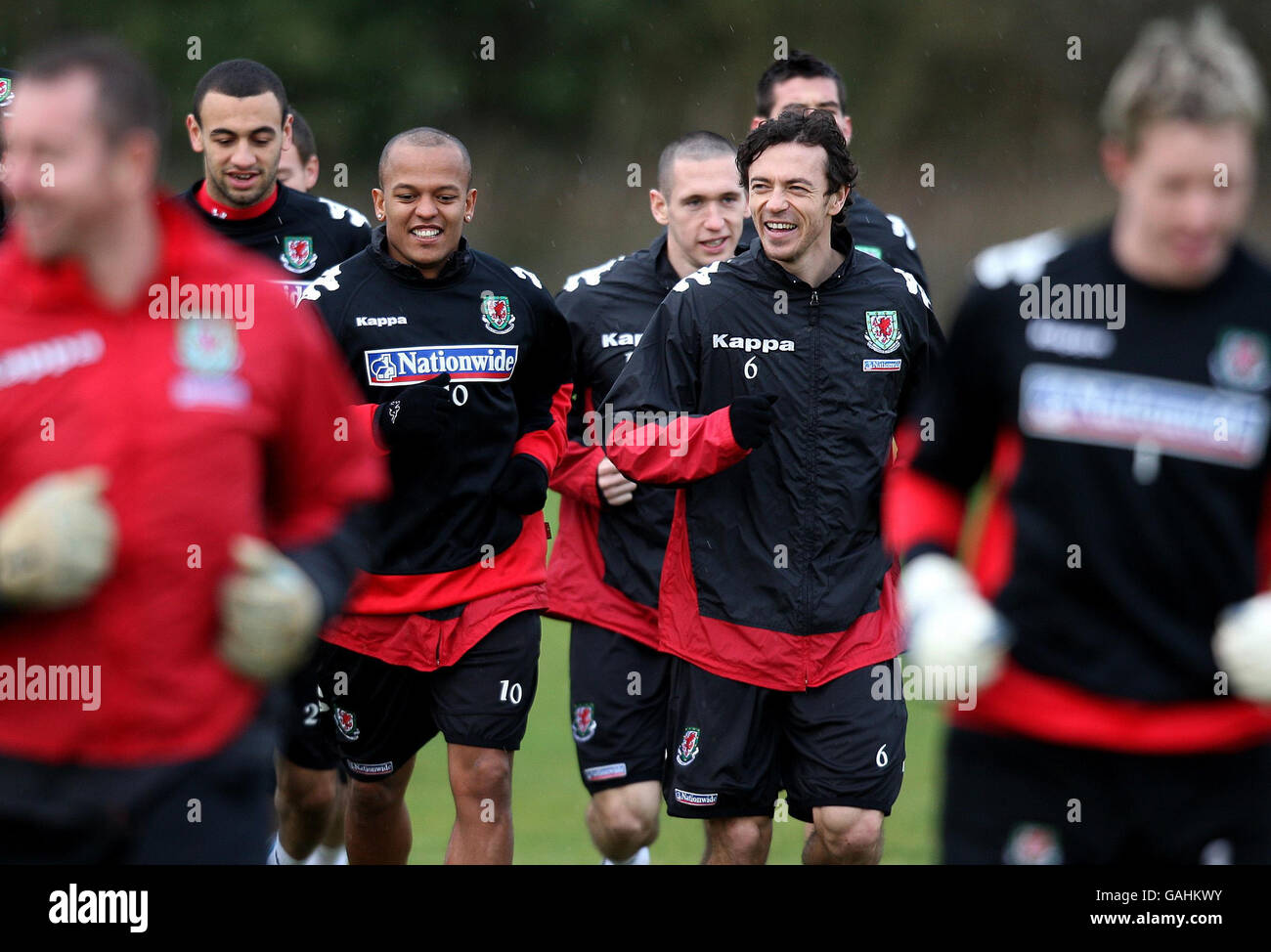 Wales' Robert Earnshaw (left) and Simon Davies during a training ...