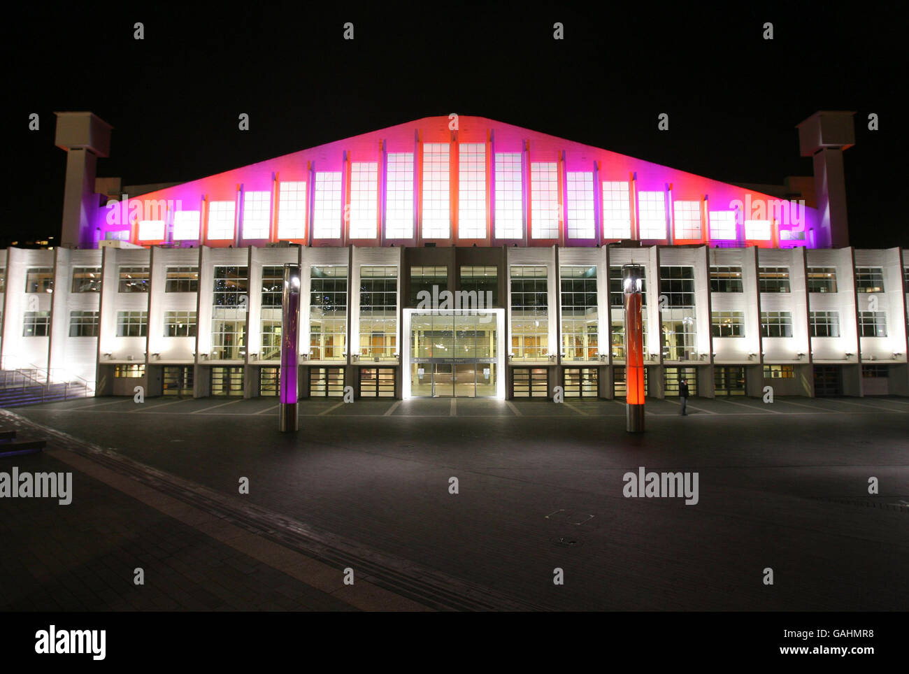 Wembley conference centre in london hi-res stock photography and images ...