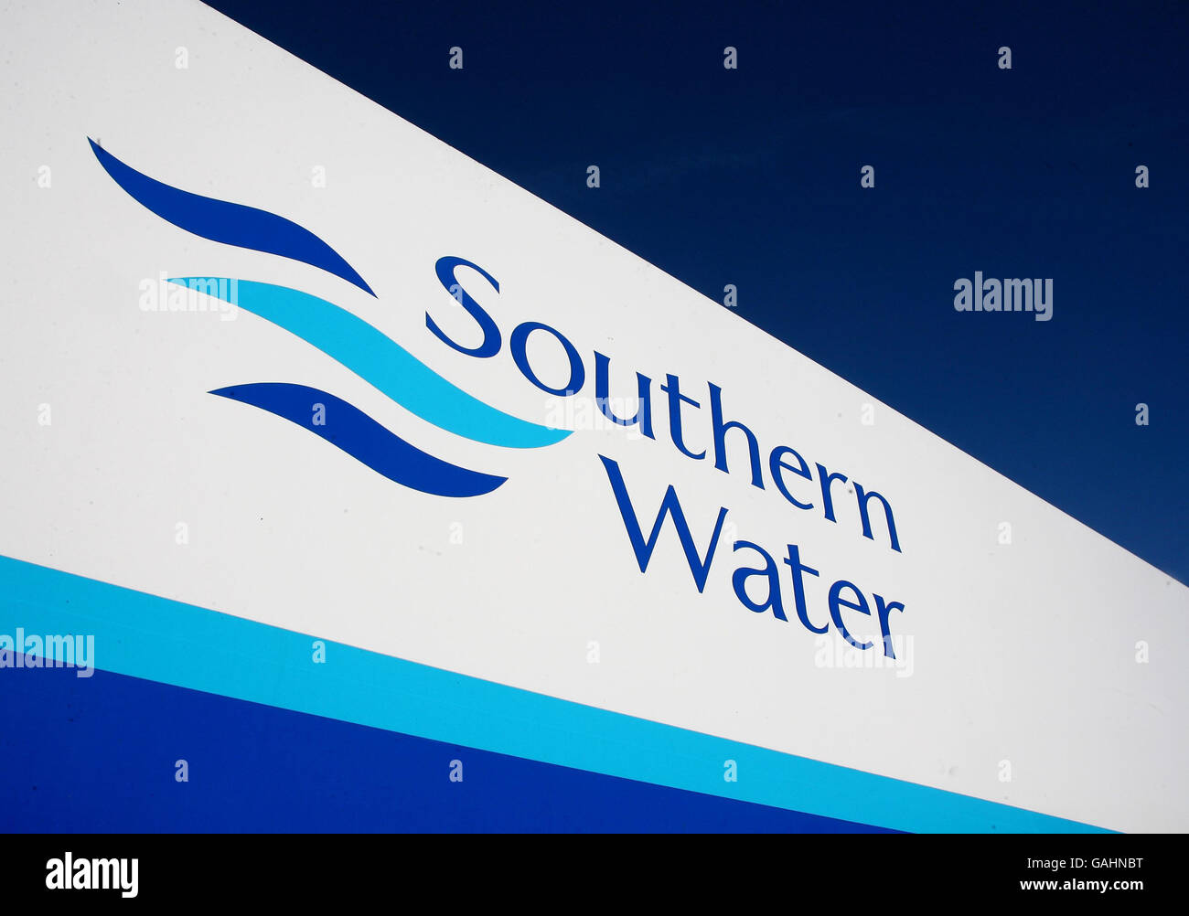 Southern Water Logo High Resolution Stock Photography and Images - Alamy