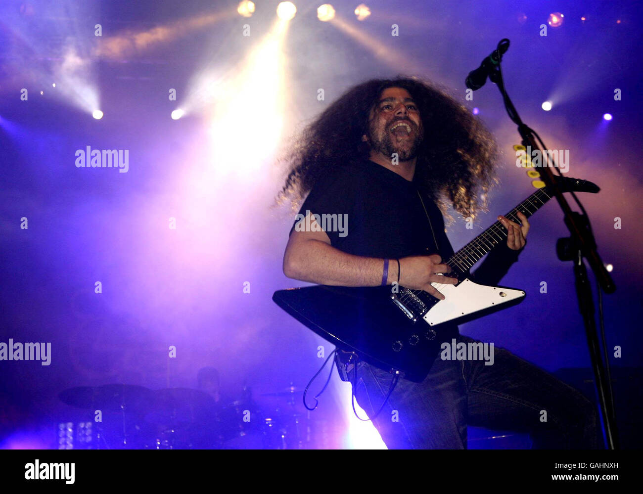 Kerrang tour 2008 london hi-res stock photography and images - Alamy