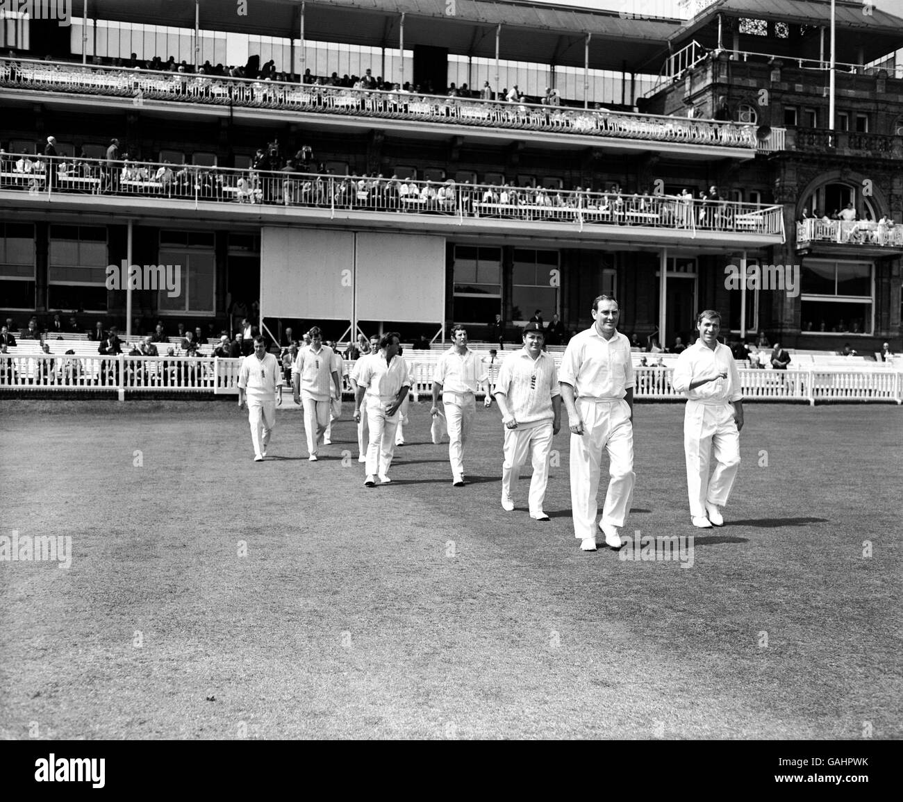 England captain ray illingworth hi-res stock photography and images - Alamy