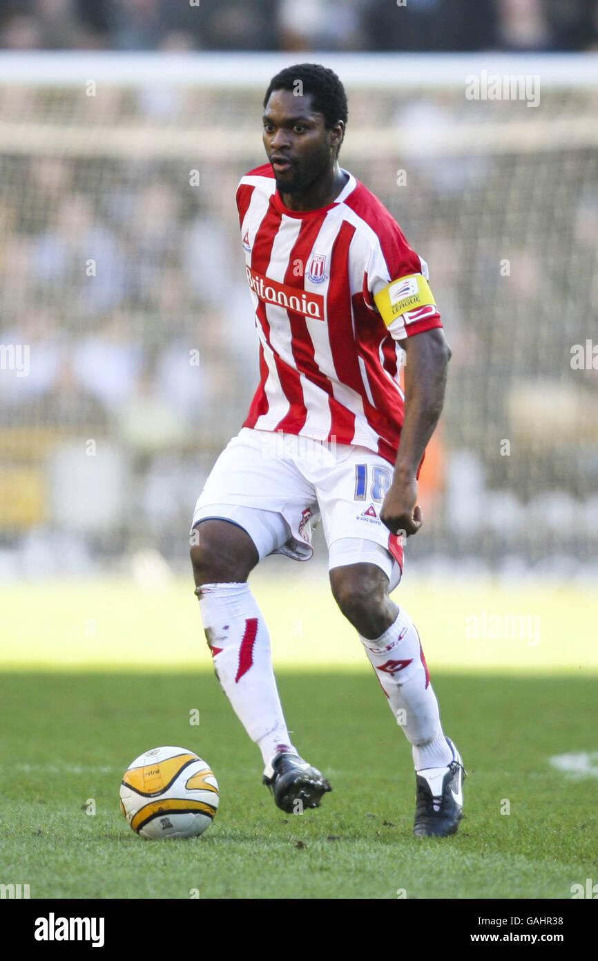 Soccer - Coca-Cola Football League Championship - Wolverhampton ...