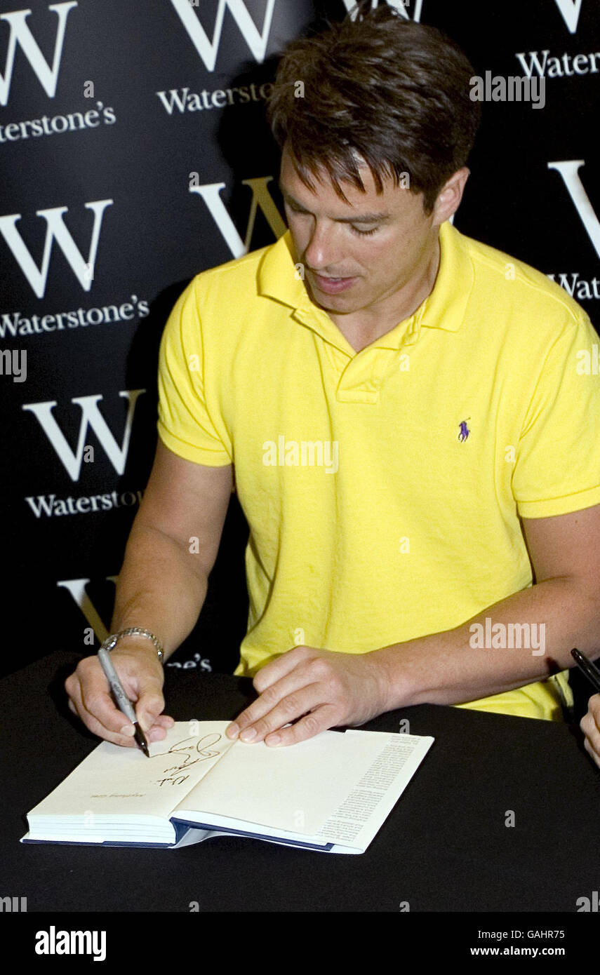 Book signing in waterstones on oxford street hi-res stock photography ...