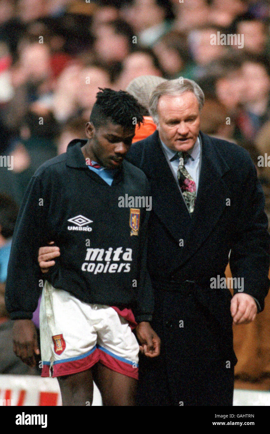 Soccer - Aston Villa. Aston Villa's Tony Daley and Manager Ron Atkinson ...