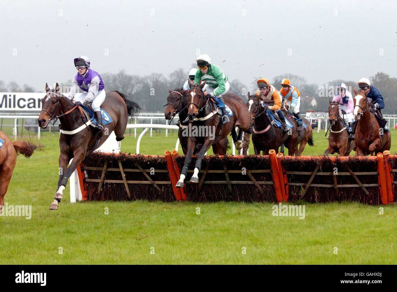 Close pack racing hi-res stock photography and images - Alamy