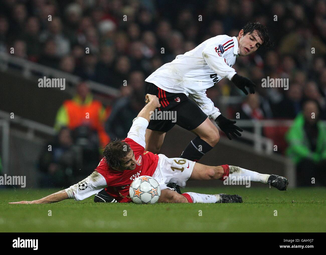 Mathieu flamini ac milan emirates hi-res stock photography and images ...