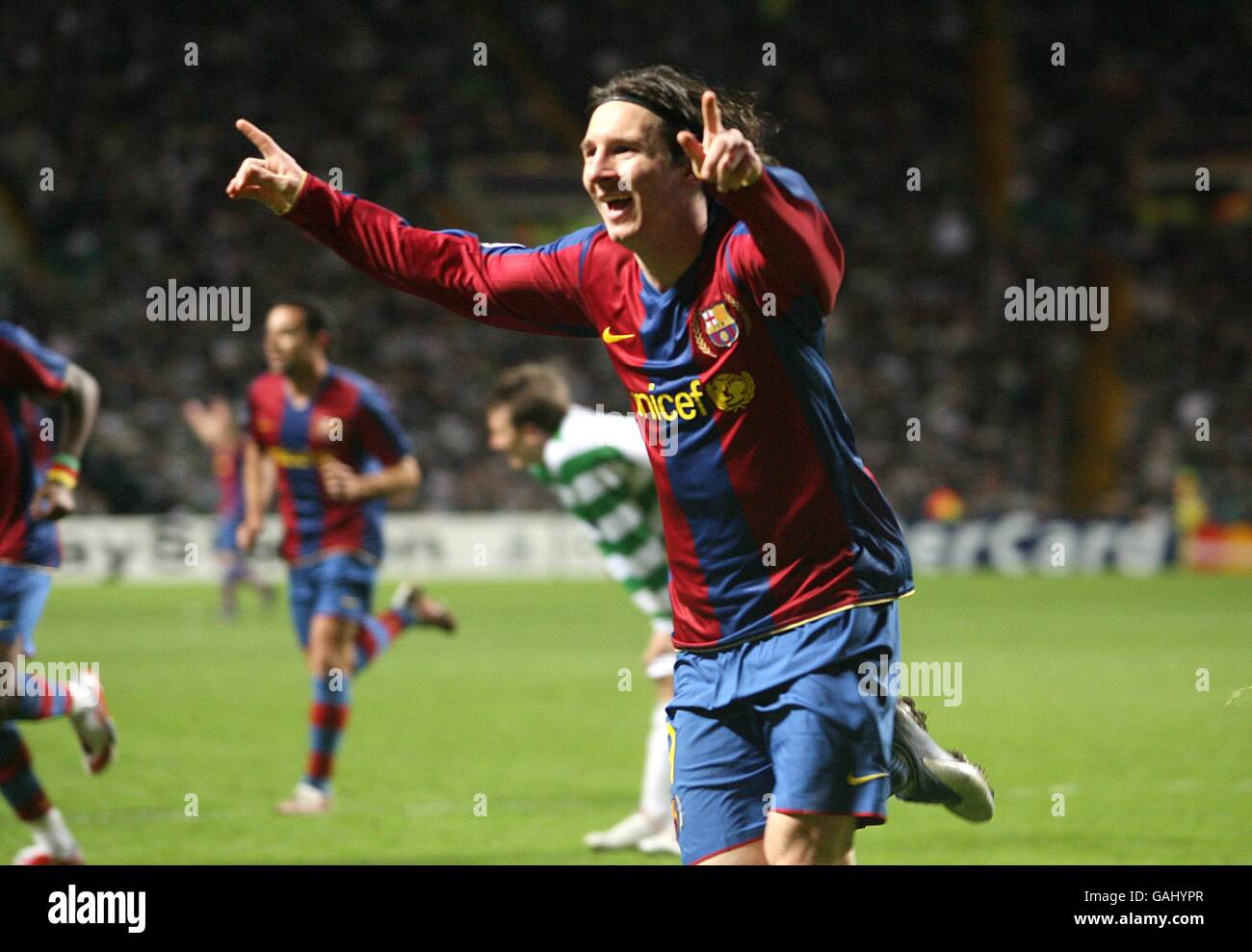 Soccer - UEFA Champions League - Celtic v Barcelona - Celtic Park ...