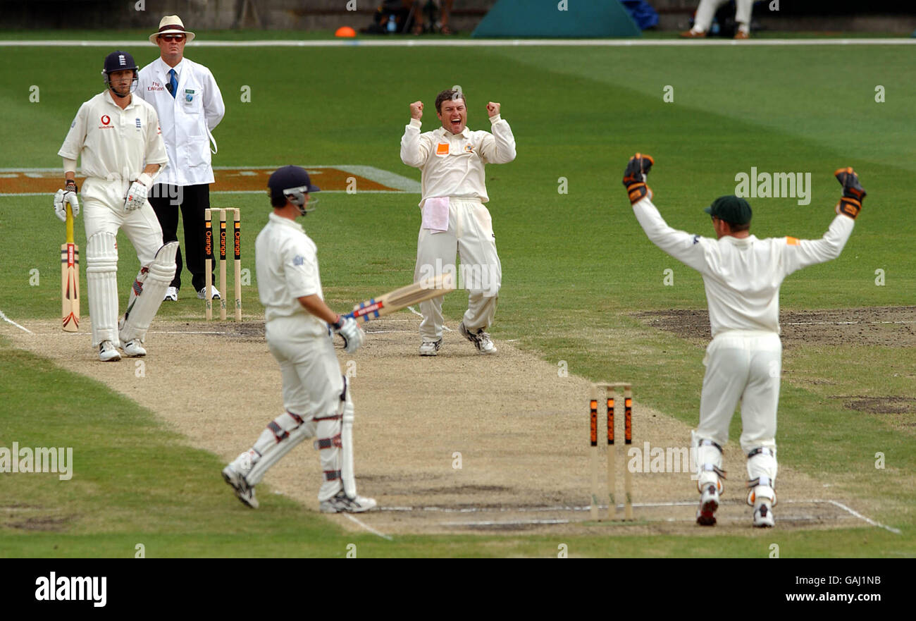 James macgill hi-res stock photography and images - Alamy