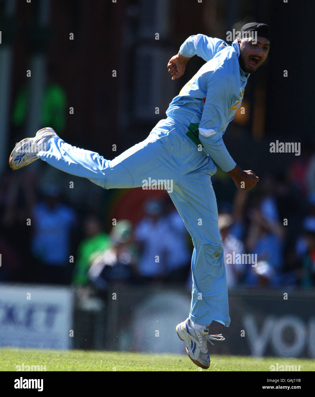India australia cricket commonwealth hi-res stock photography and ...