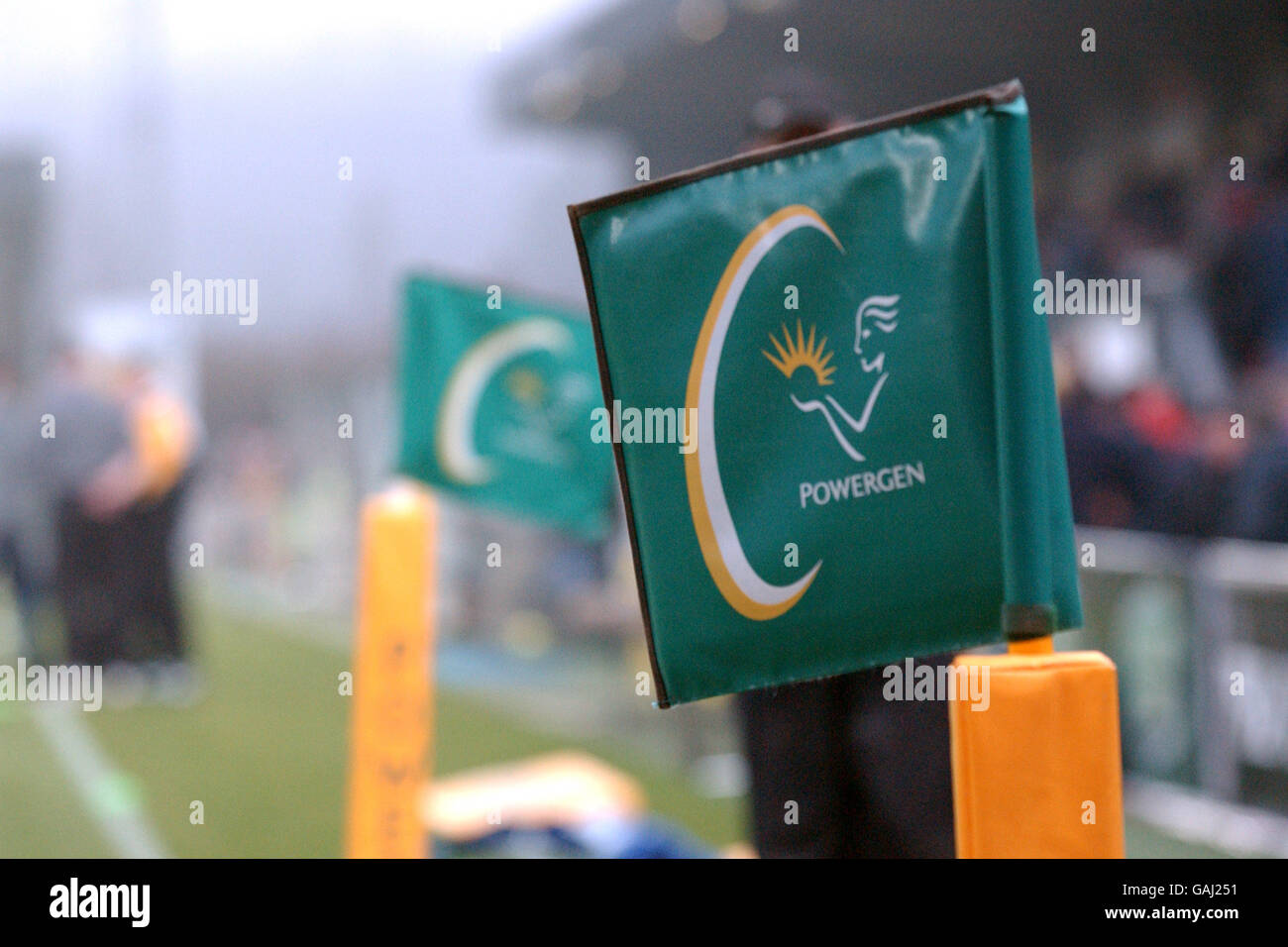 Powergen sideline flag hi-res stock photography and images - Alamy