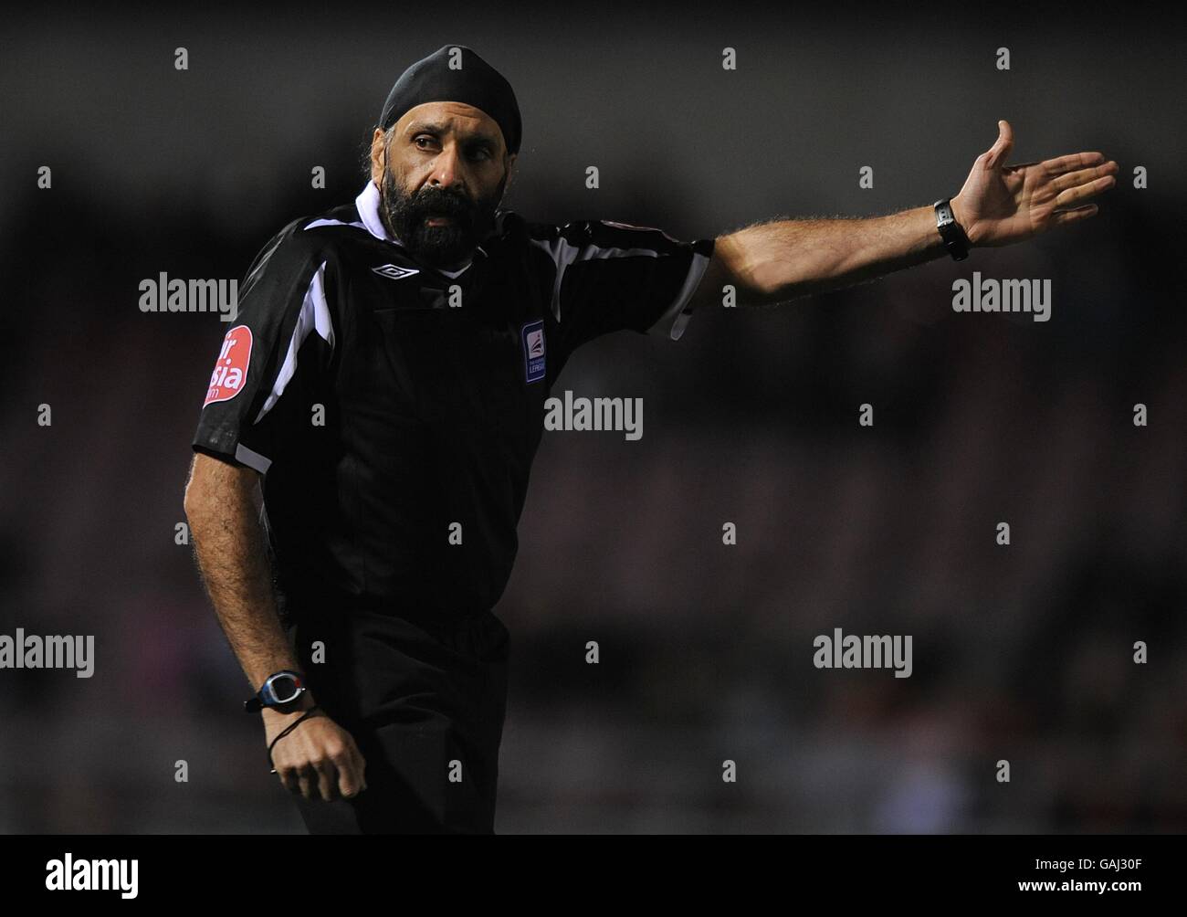 Referee jarnail singh hi-res stock photography and images - Alamy