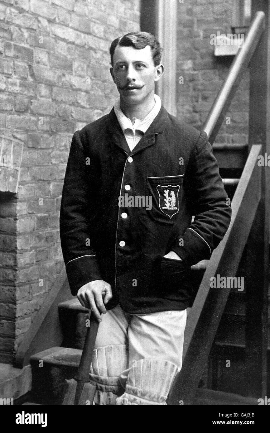 Cricket hill Black and White Stock Photos & Images - Alamy