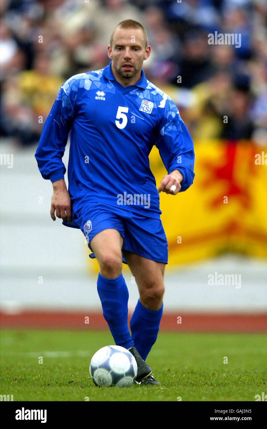Soccer - European Championships 2004 Qualifier - Group Five - Iceland v ...