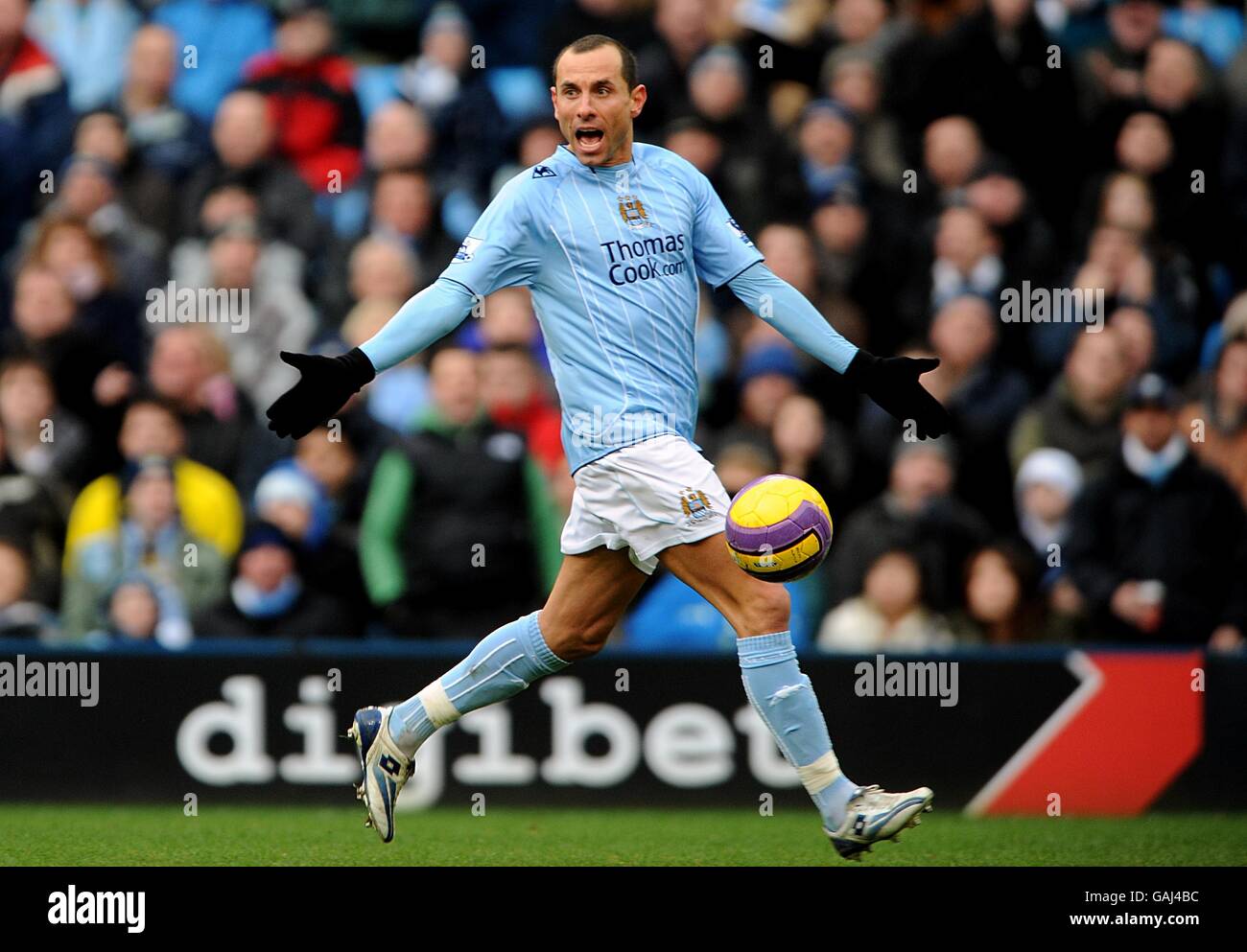Soccer - Barclays Premier League - Manchester City v Arsenal - City of ...