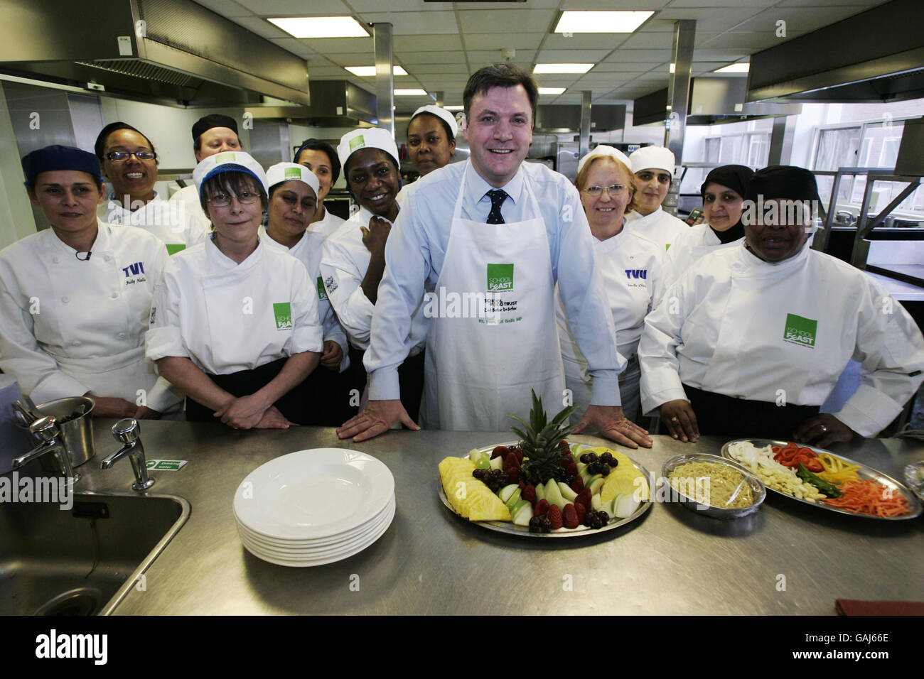 School feast hi-res stock photography and images - Alamy