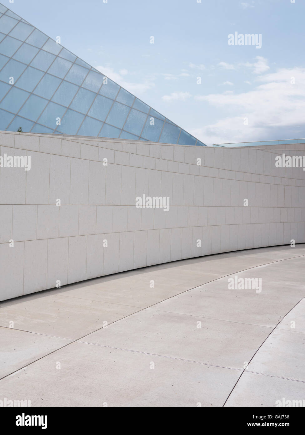 Abstract view of wall & sidewalk Stock Photo - Alamy