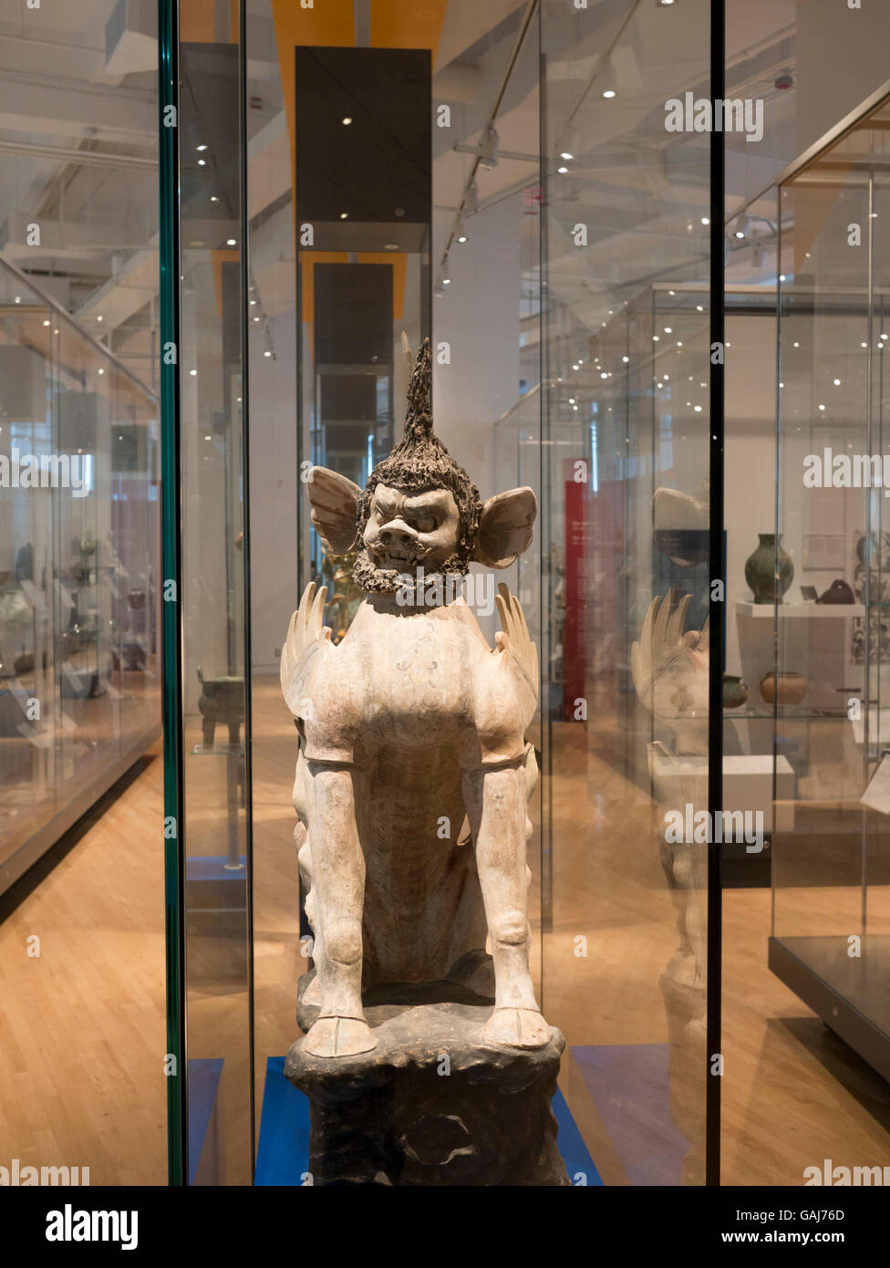 Royal Ontario Museum Chinese Stock Photos & Royal Ontario Museum ...