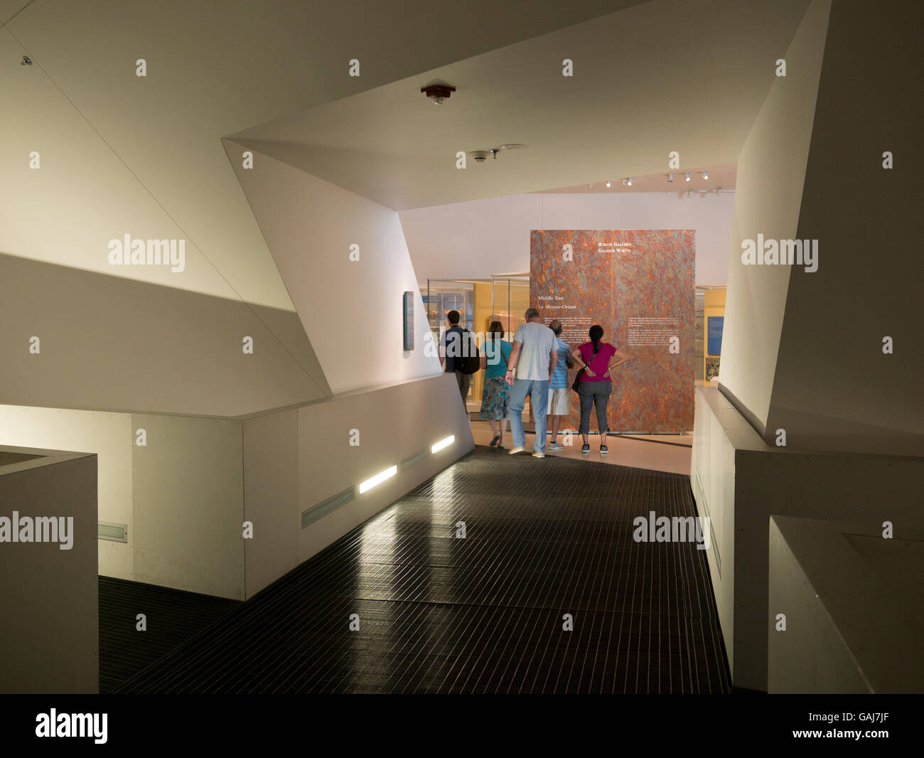 Rom toronto art gallery hi-res stock photography and images - Alamy