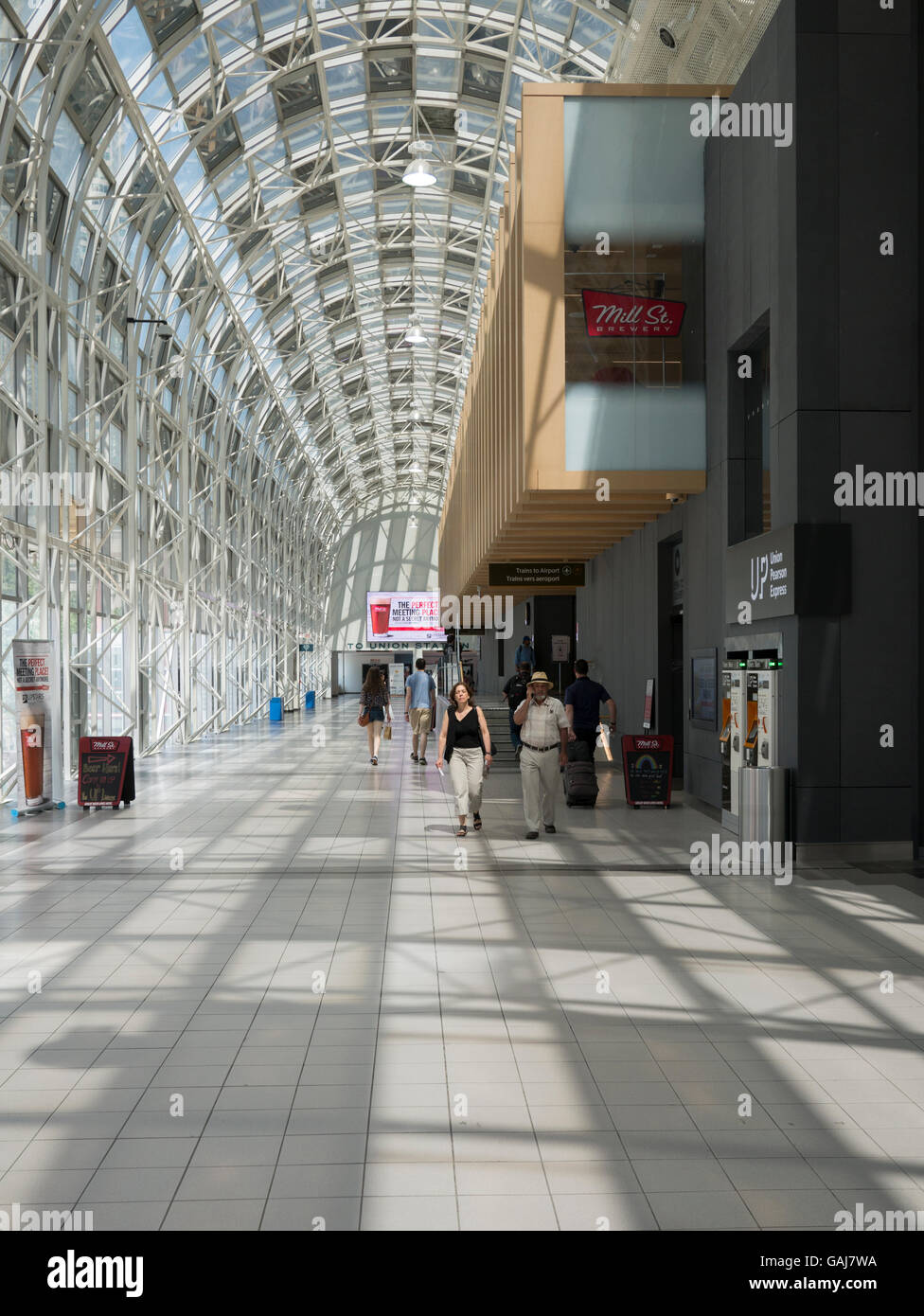 Union Pearson Express Terminal concourse connecting skywalk, Toronto ...