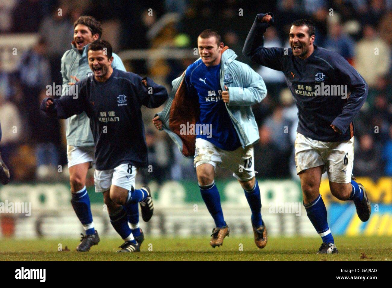 l-r; Everton's Tomasz Radzinski, Wayne Rooney and David Unsworth ...