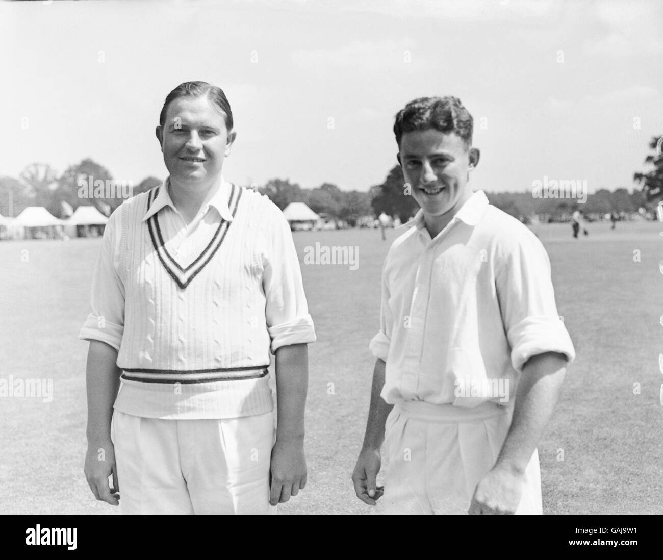 L r raymond hitchcock hi-res stock photography and images - Alamy