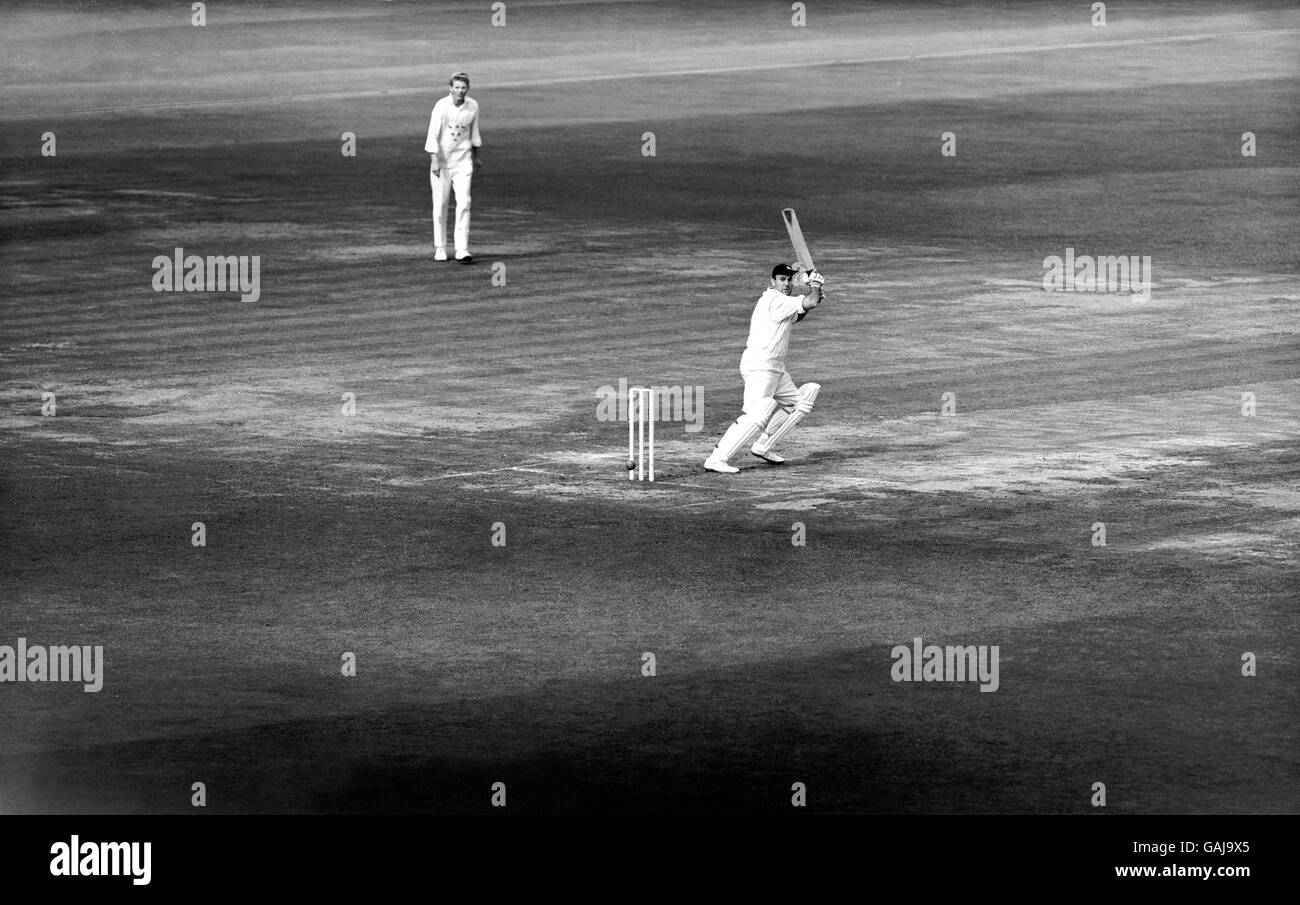 Cricket the gillette cup hi-res stock photography and images - Alamy