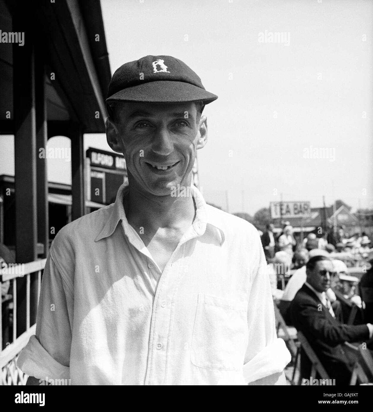 Cricket - County Championship - Essex v Warwickshire - First Day ...