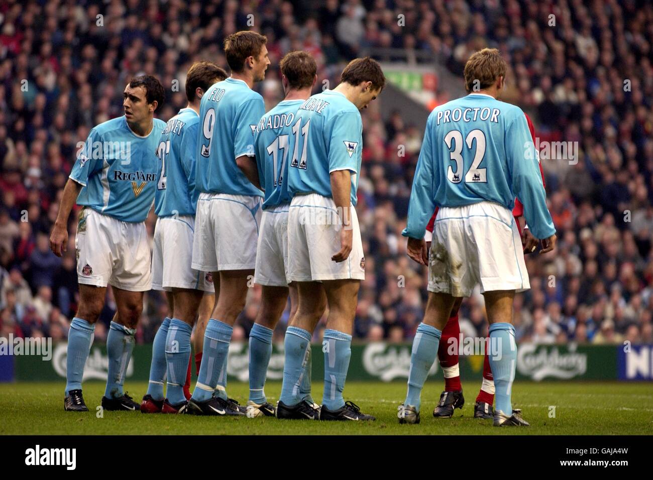 (L-R) Sunderland's Gavin McCann, George McCartney, Tore-Andre Flo, Jody ...