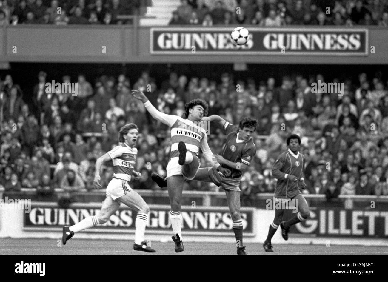 Astroturf astro turf artificial pitch grass rubber plastic pitch soccer ...