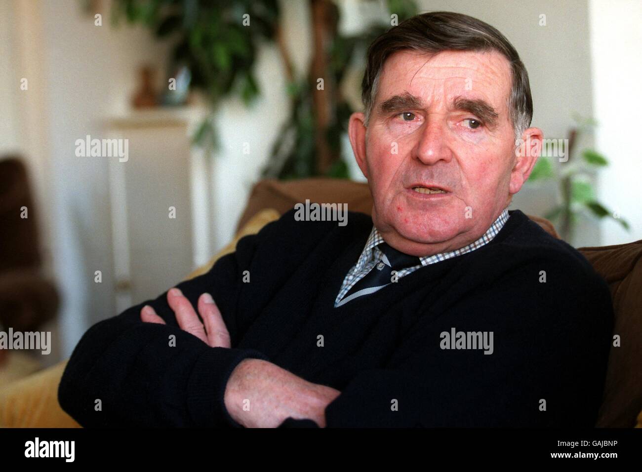Bill McLaren Ex Rugby Commentator at Home Stock Photo - Alamy