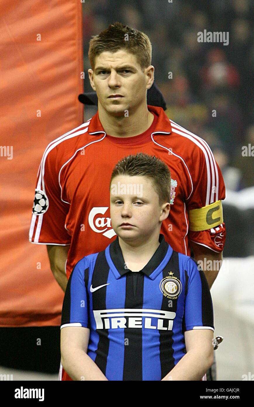 Steven gerrard liverpool milan hi-res stock photography and images - Alamy