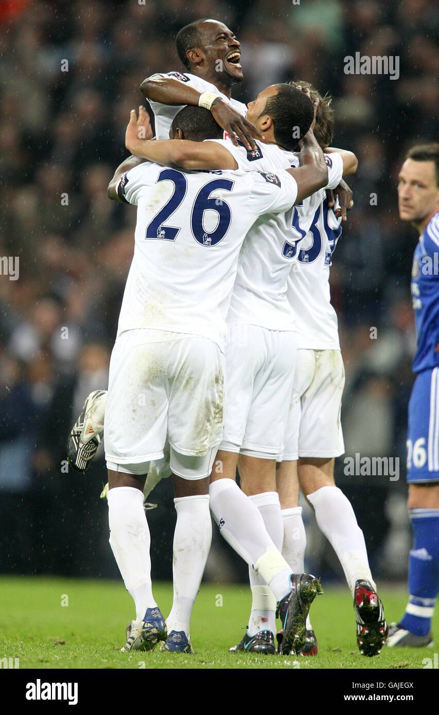 Tottenham hotspur players celebrate after the final whistle hi-res ...