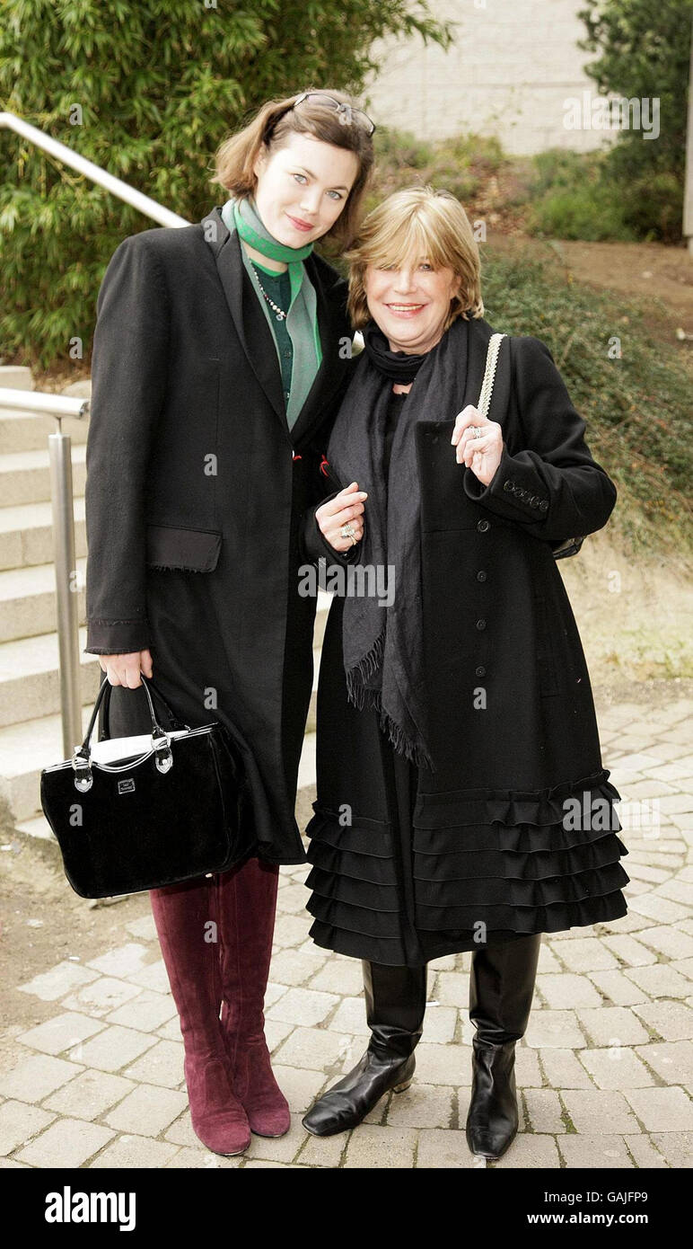 Supermodel Jasmine Guinness and Marianne Faithfull at the Hennessy Gold ...