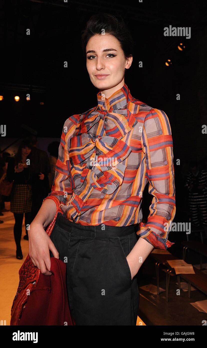 Erin oconnor at the show by house of holland hi-res stock photography ...