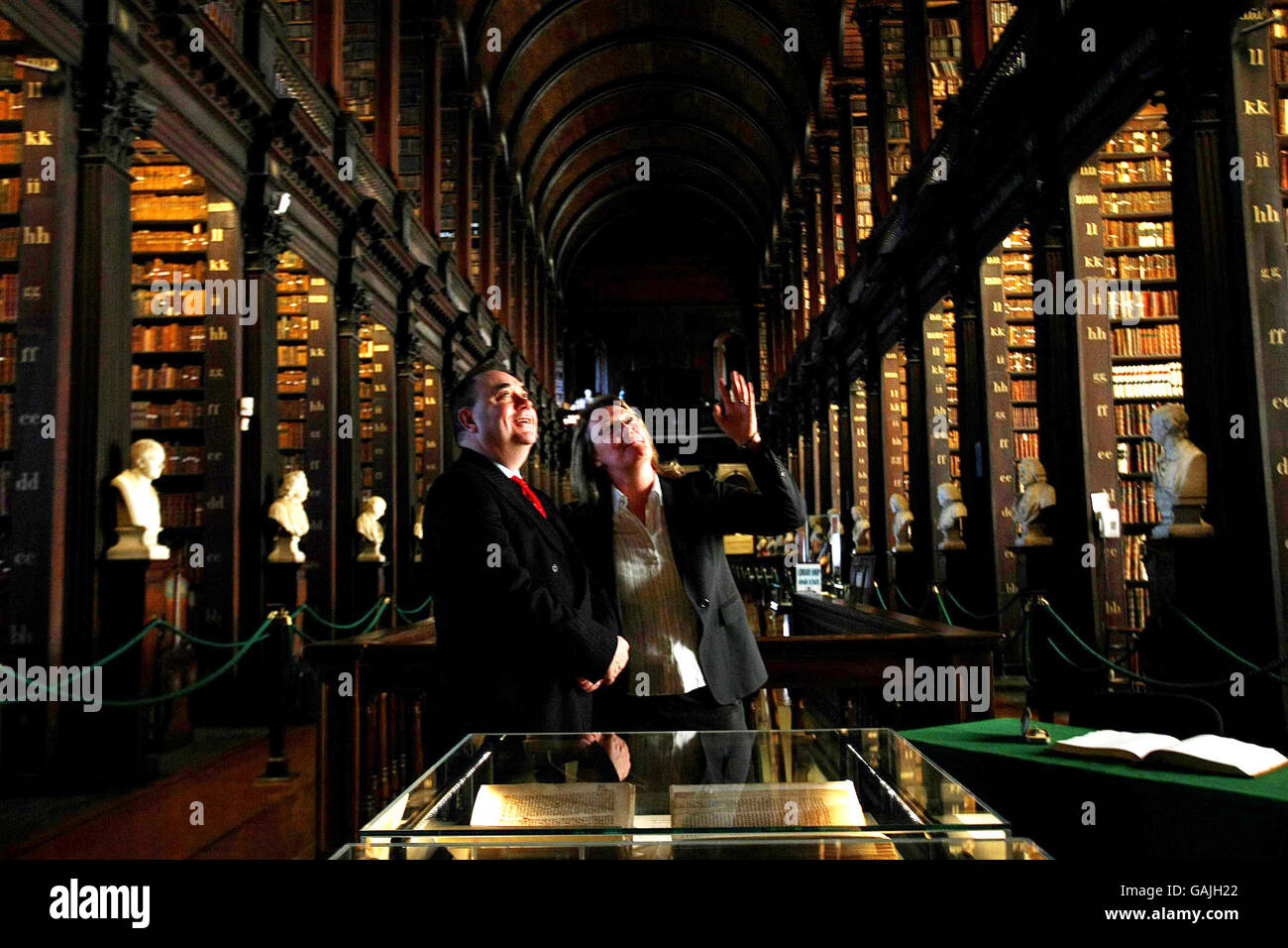 First Minister of Scotland Alex Salmond with Vice-Provost of Trinity ...