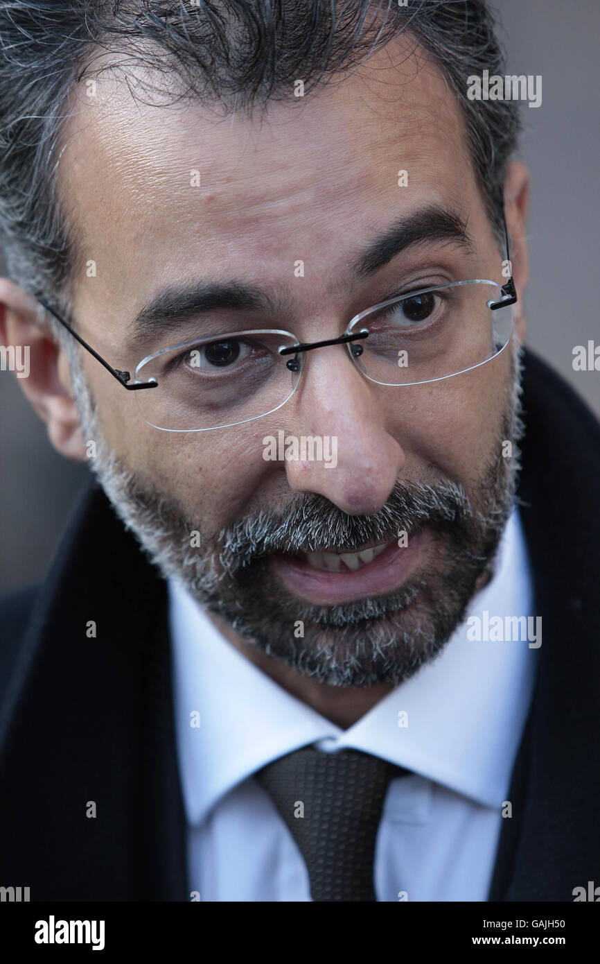 Solicitor aitzaz zafar hi-res stock photography and images - Alamy