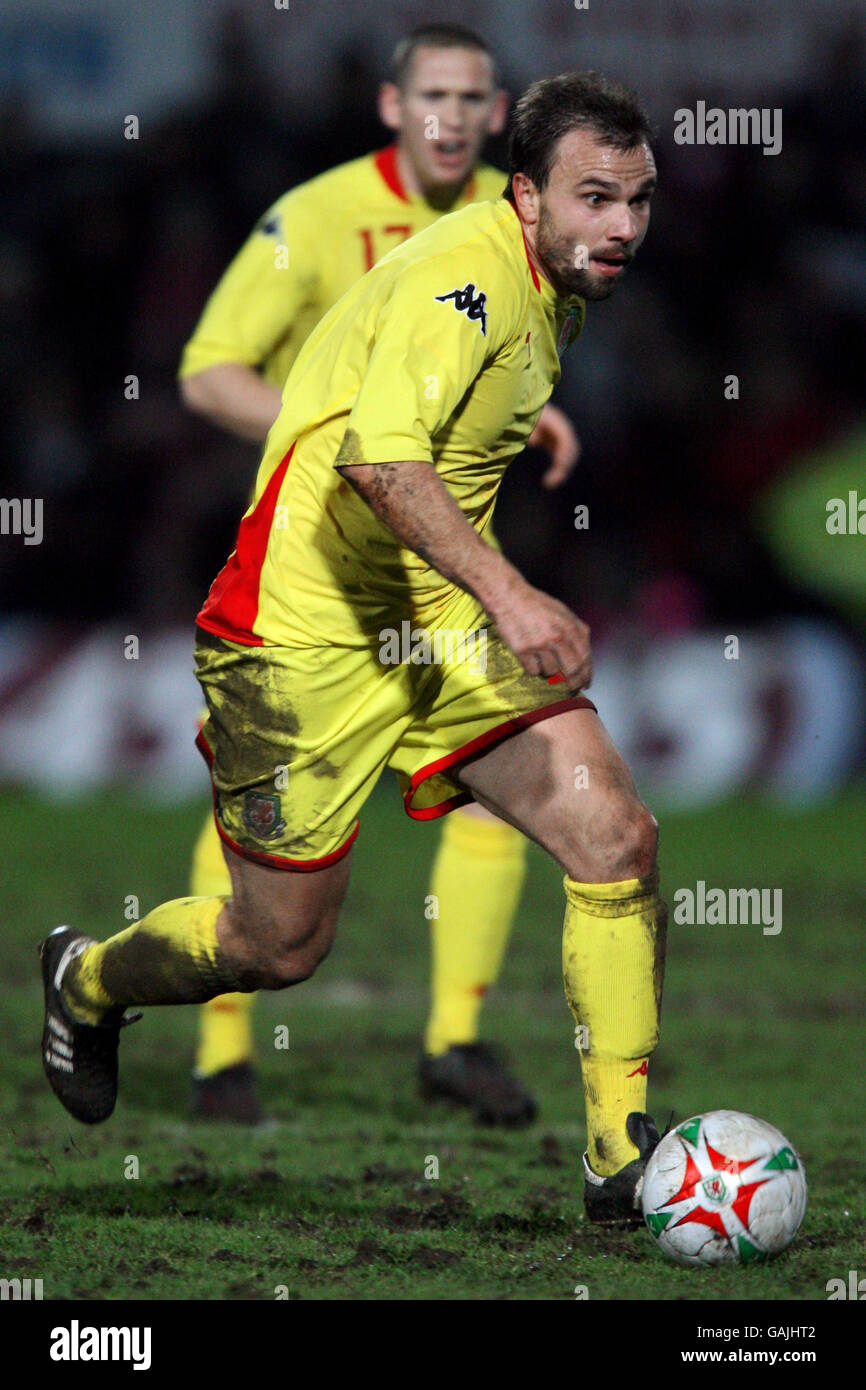 8-bit RGB flat JPEG file, 2000x3000 pixels (27.78x41.67 inches) @ 72.00 ...