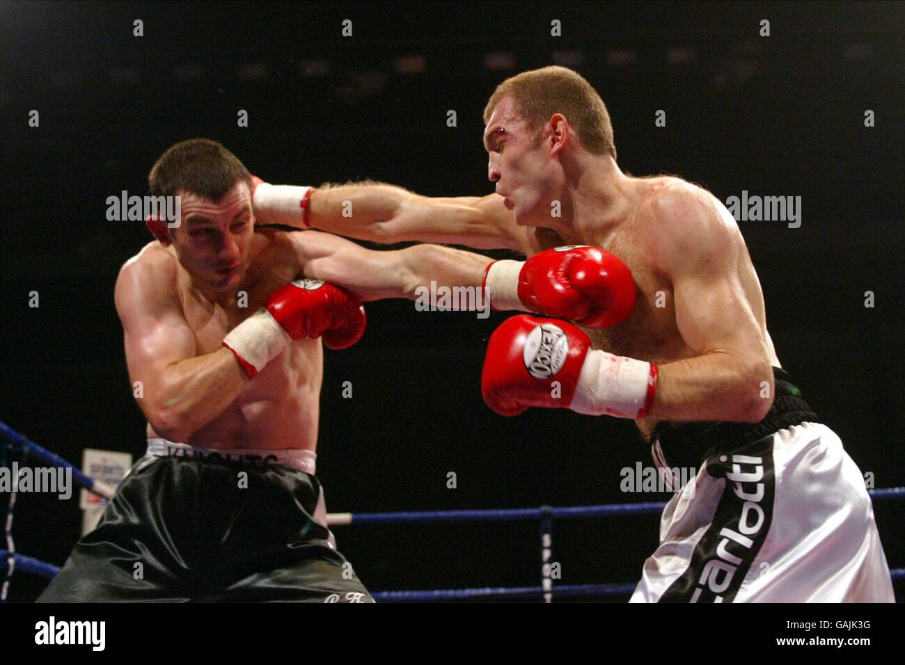 Boxing - Welterweight Championship of Great Britain - Neil Sinclair v ...