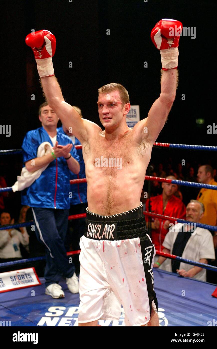 Boxing - Welterweight Championship of Great Britain - Neil Sinclair v ...