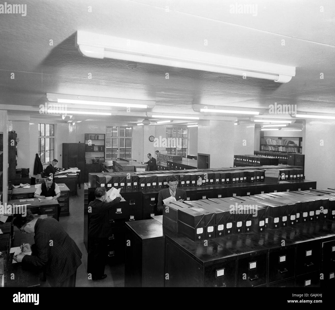 Newspaper archive british library hi-res stock photography and images ...