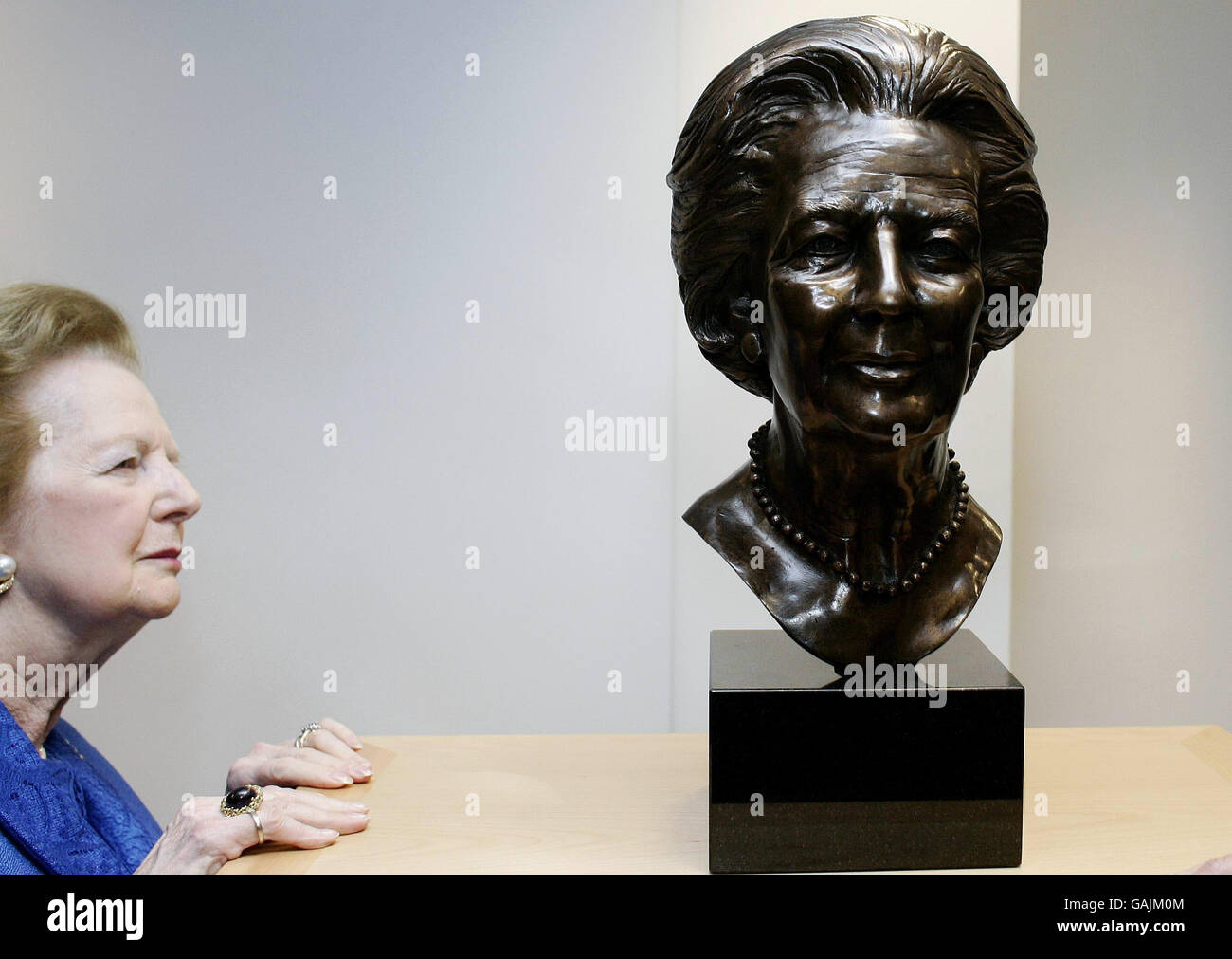 Statue of lady thatcher unveiled hi-res stock photography and images ...