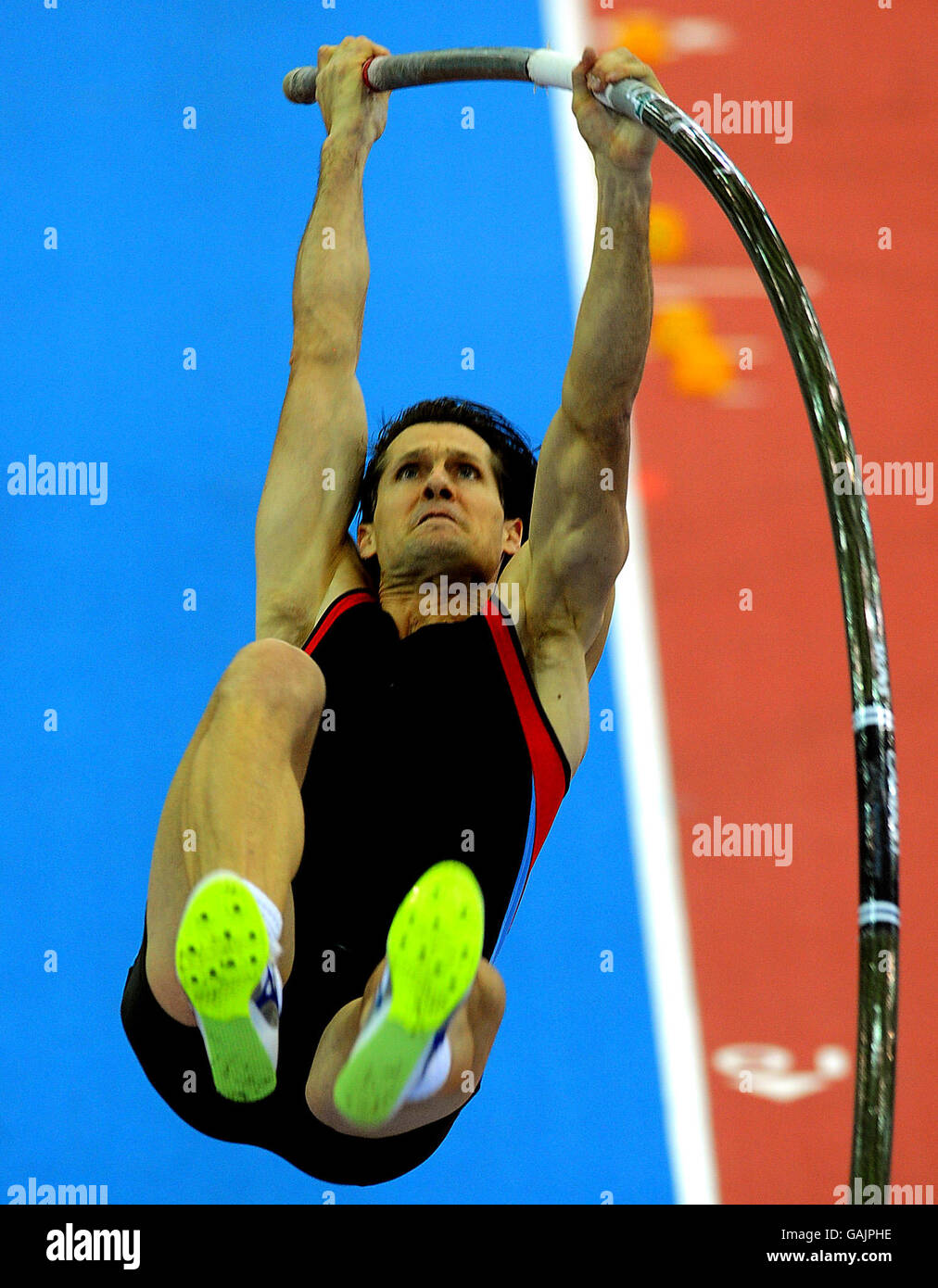Athletics - Norwich Union Grand Prix - The National Indoor Arena. Jeff ...