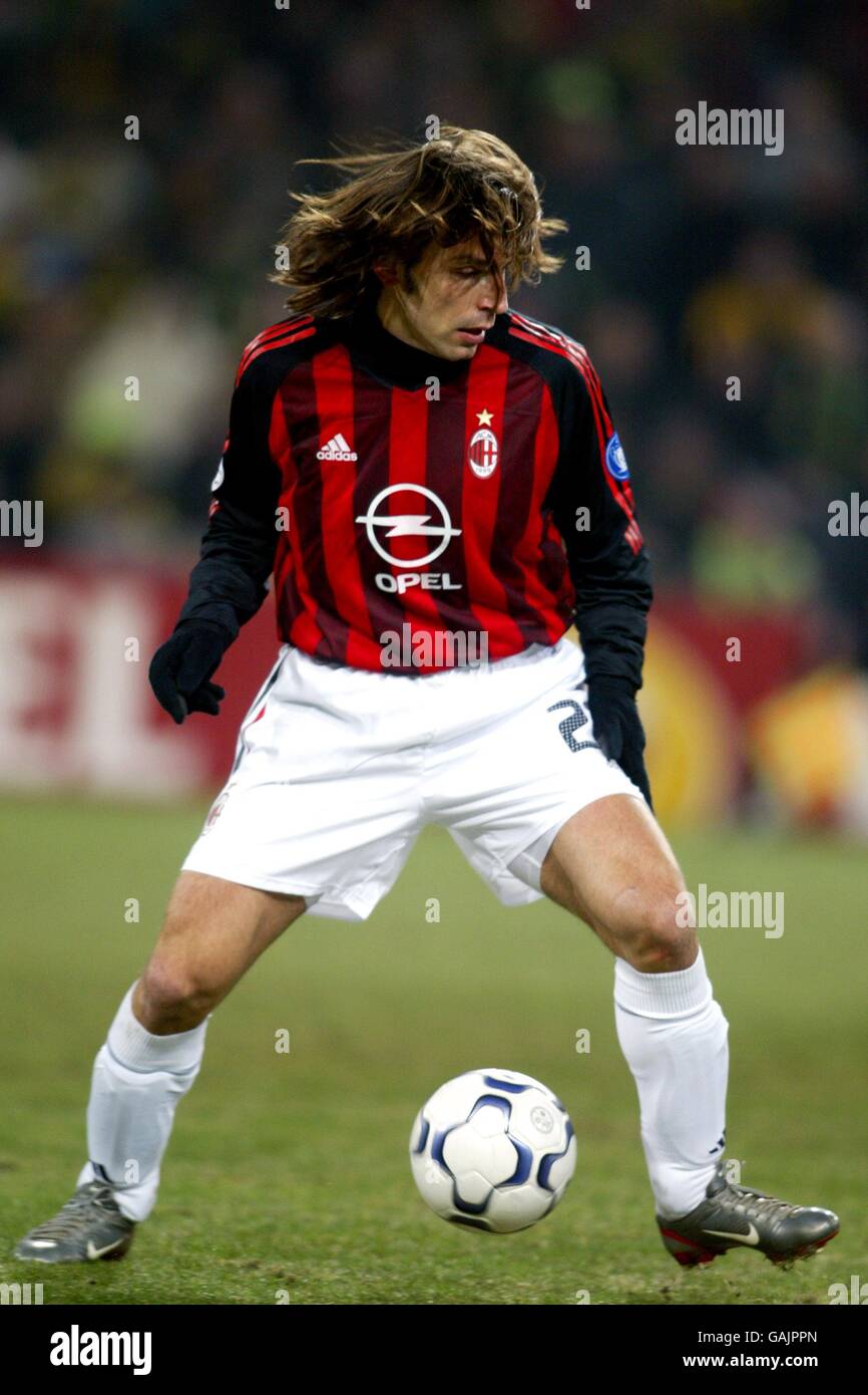 Borussia dortmund v ac milan andrea pirlo hi-res stock photography and ...