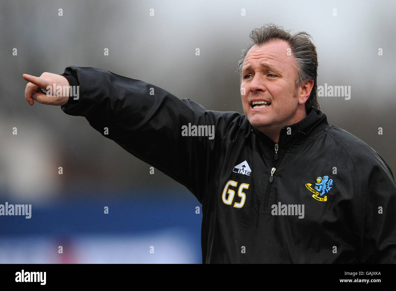 Macclesfield towns assistant manager gary simpson hi-res stock ...